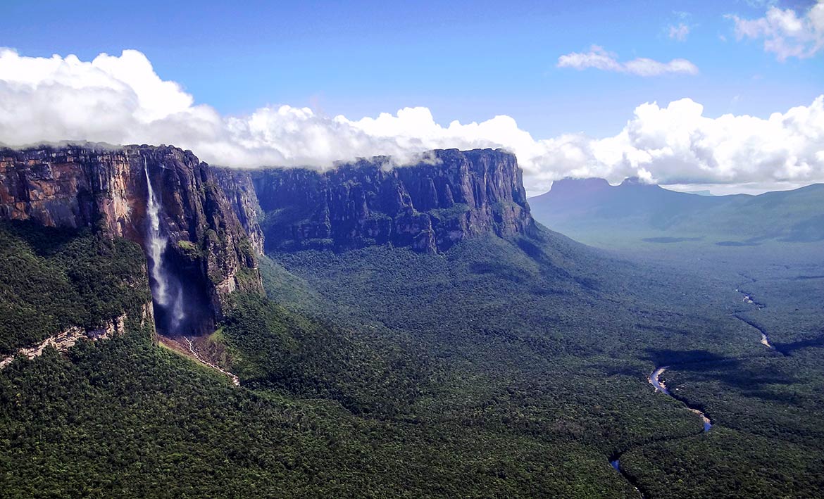 Venezuela - Country Profile - Nations Online Project